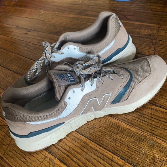 New Balance | Shoes | New Balance 997h Tan And Green Casual Shoe | Poshmark